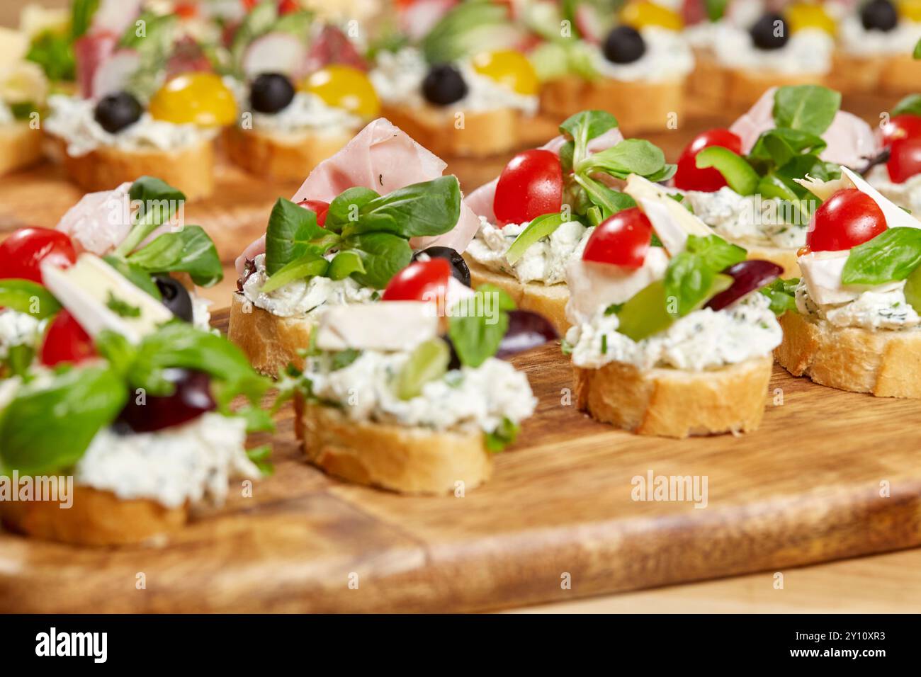Party buffet food hi-res stock photography and images - Alamy