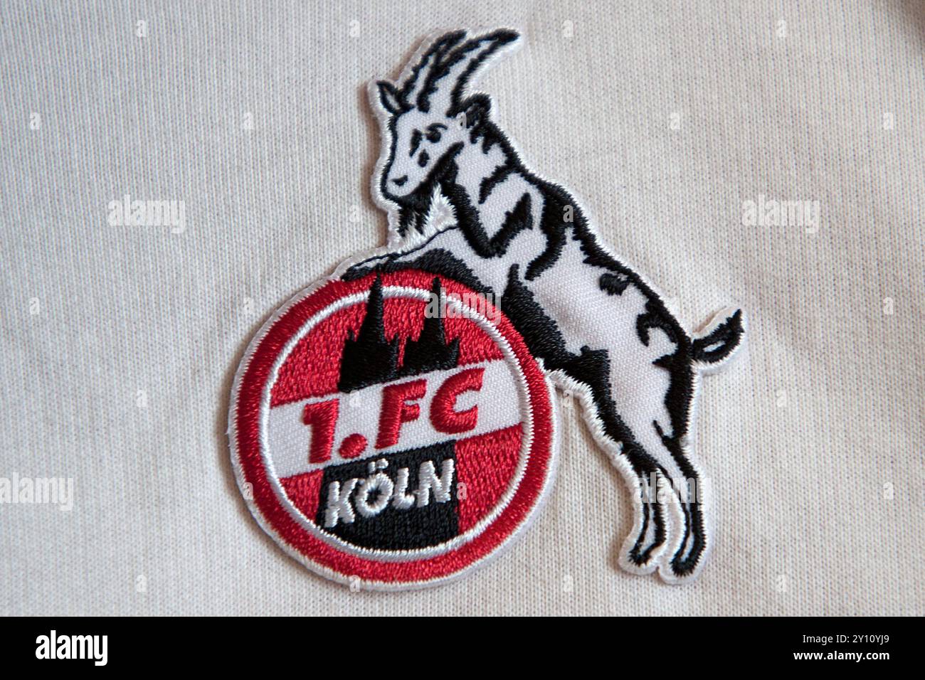 Fc koln logo hi-res stock photography and images - Alamy