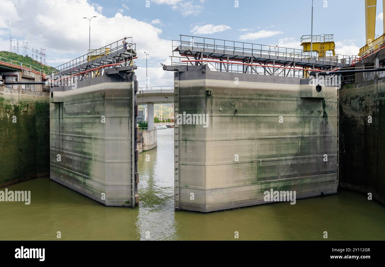 Open Lock Gates of a Ship Canal with Concrete Walls and Control ...