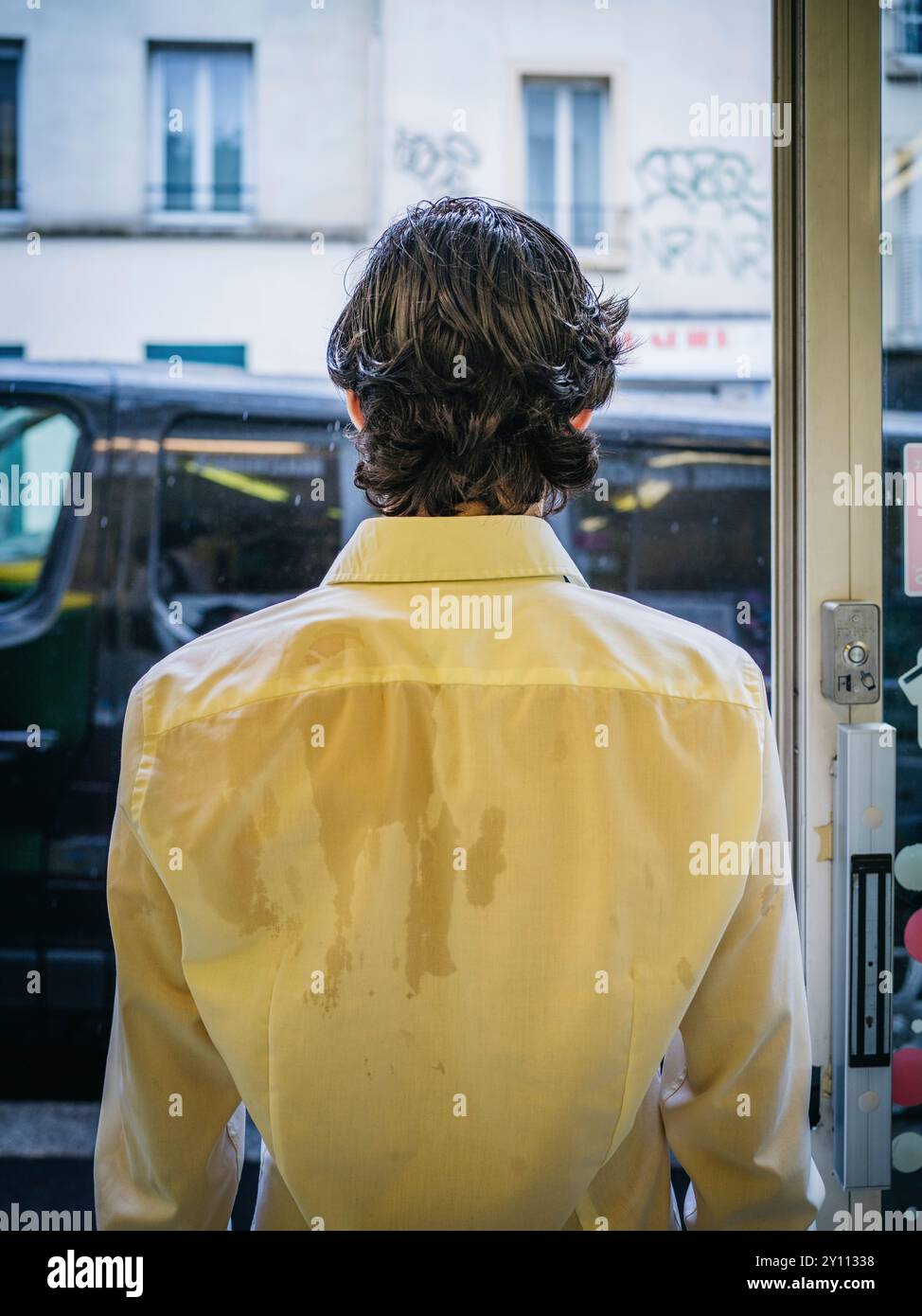 Wet shirt hi-res stock photography and images - Alamy