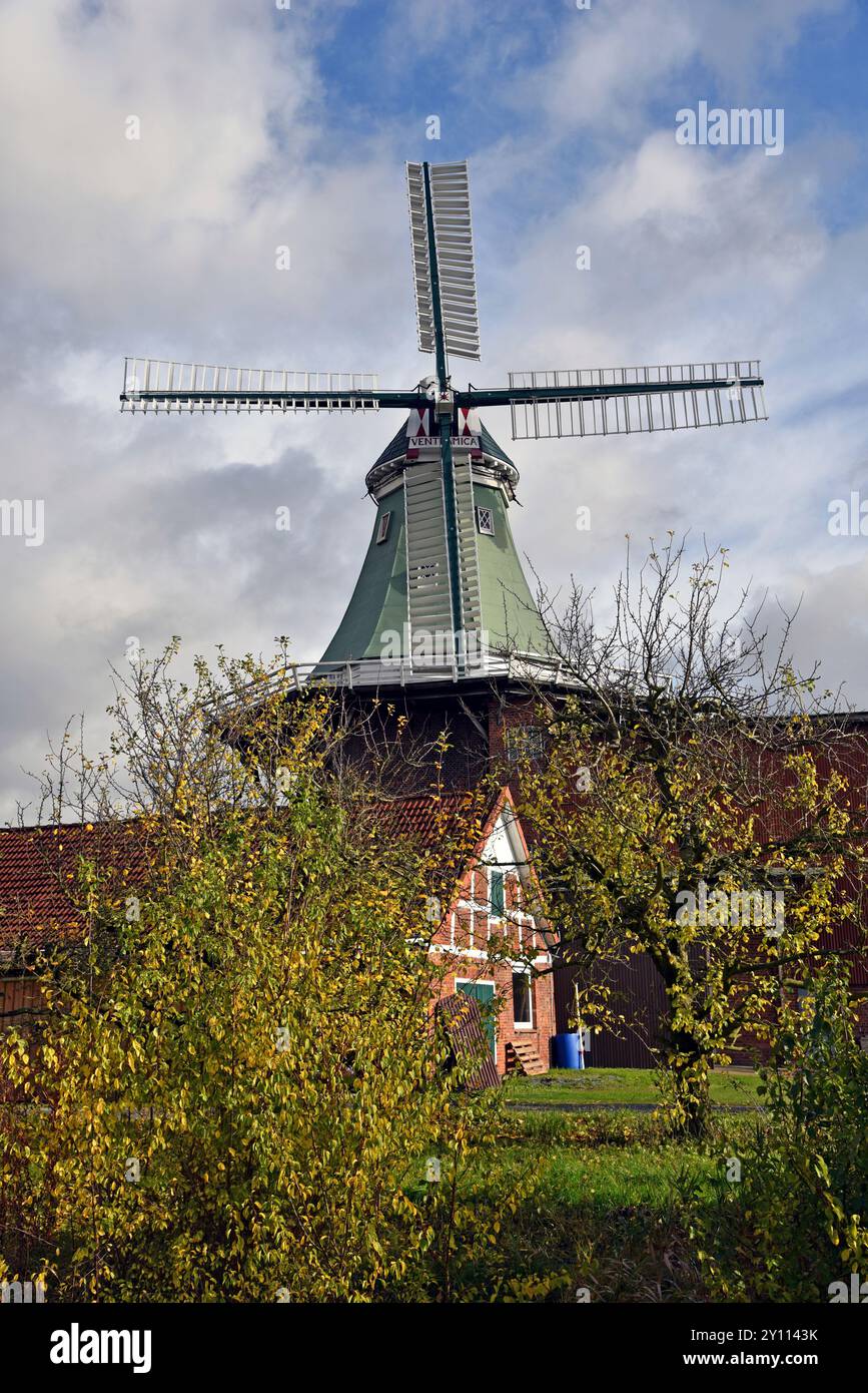 Venti amica historic windmill hi-res stock photography and images - Alamy