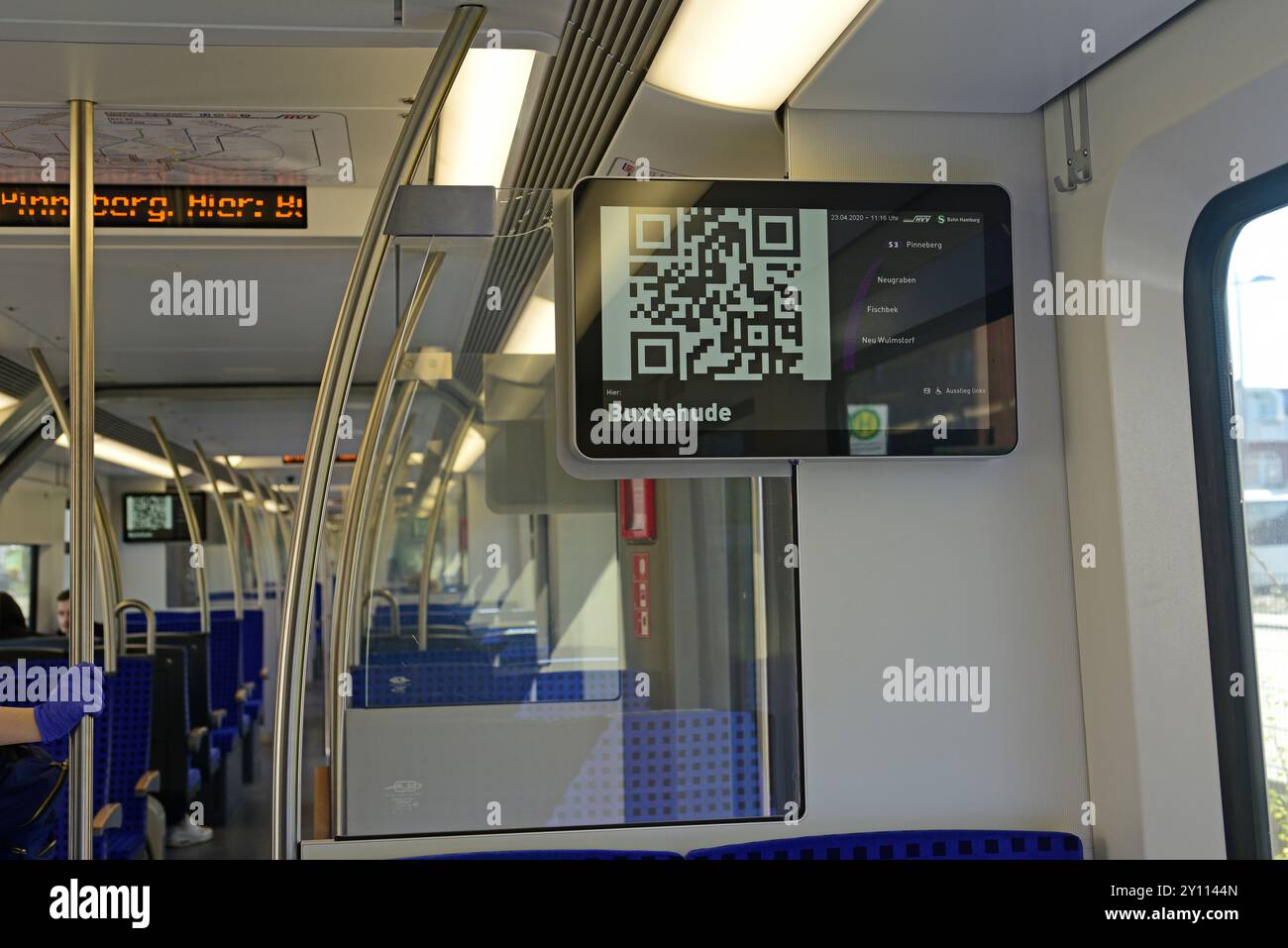Europe, Germany, Lower Saxony, Stade district, Buxtehude, S-Bahn with ...