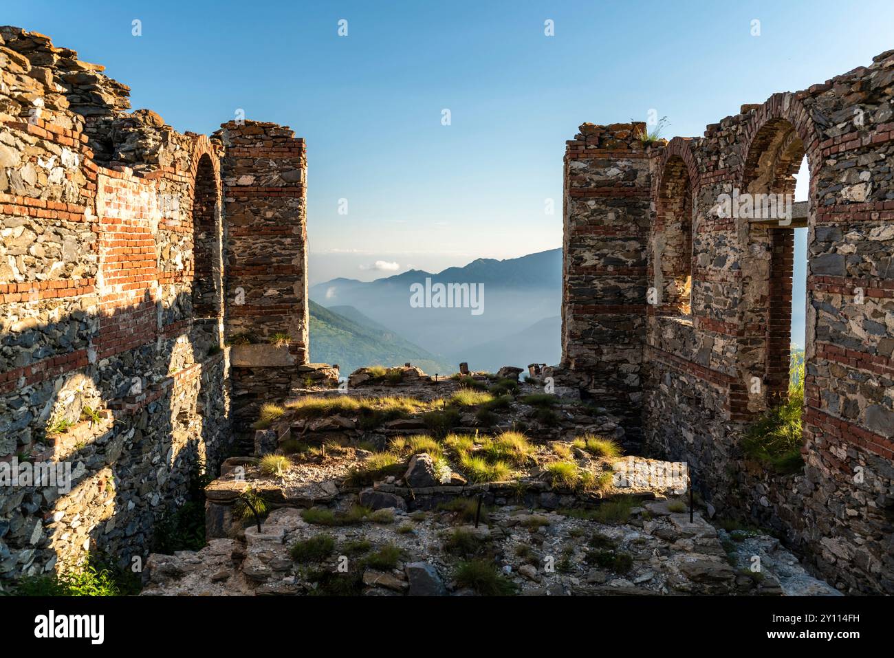 Fort Central du Col de Tende Stock Photo - Alamy
