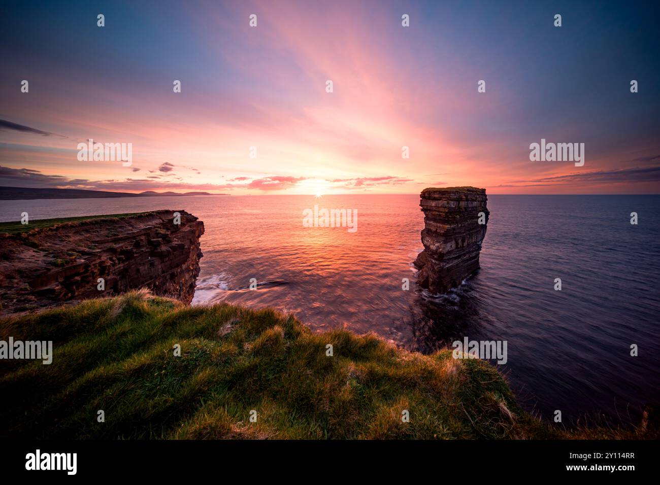 Downpatrick head hi-res stock photography and images - Alamy