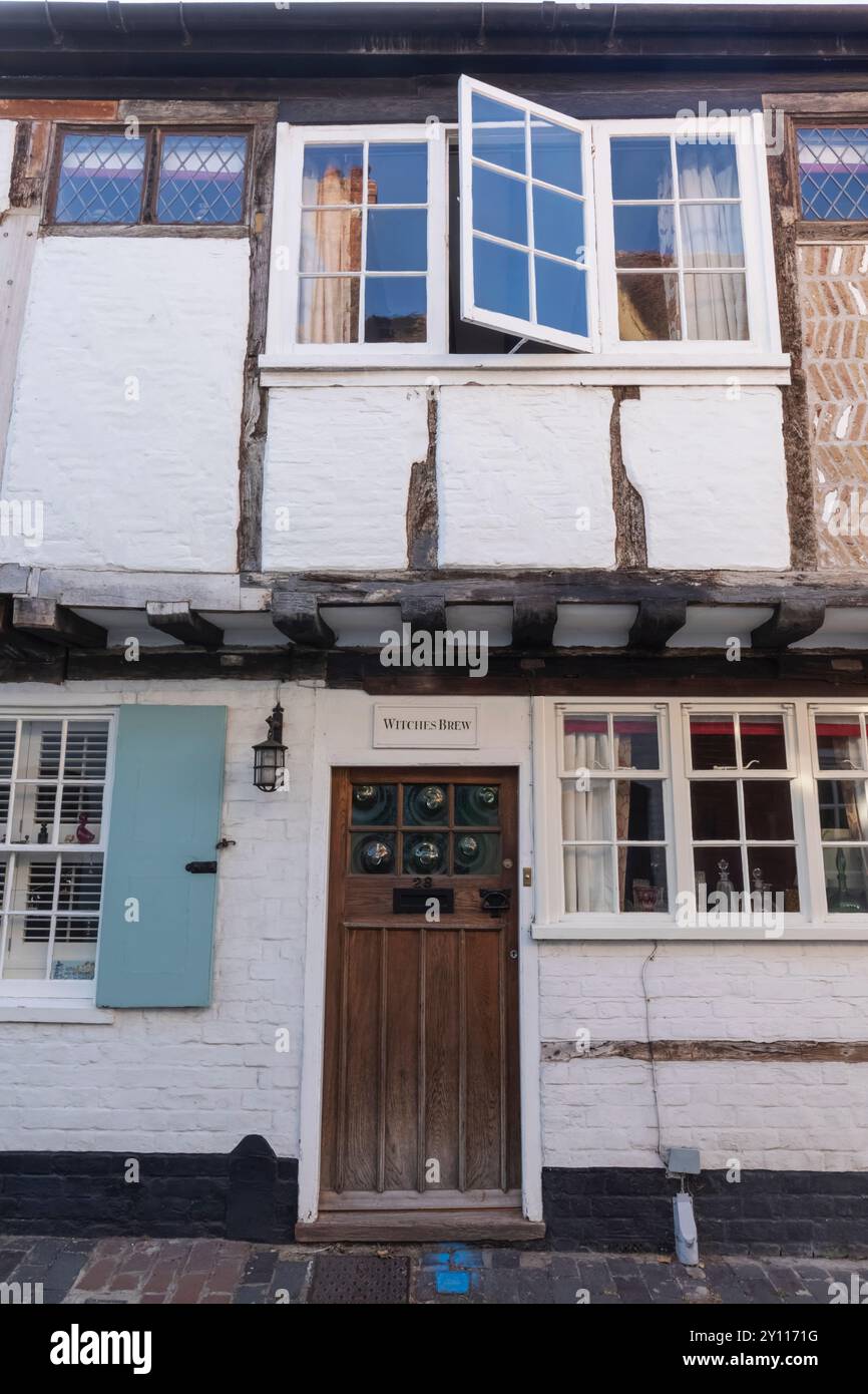 England, Kent, Sandwich, Historical Half Timbered Buildings Stock Photo ...