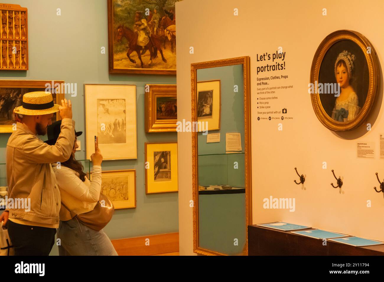 Interior view of couple taking self portraits hi-res stock photography ...