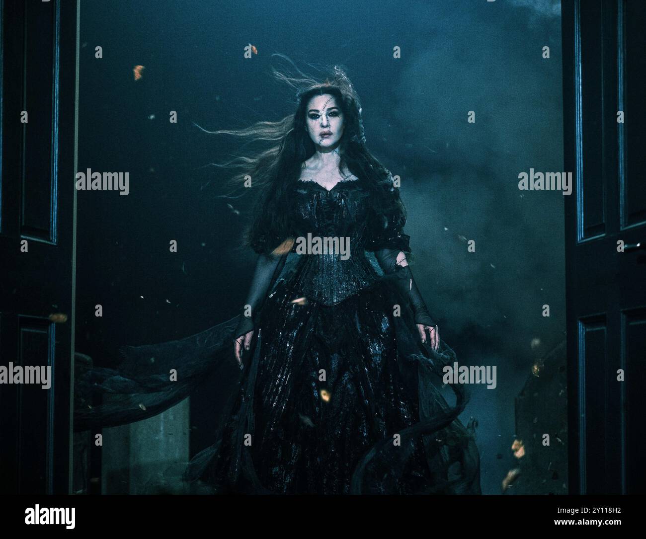 Beetlejuice 2 Monica Bellucci Stock Photo - Alamy