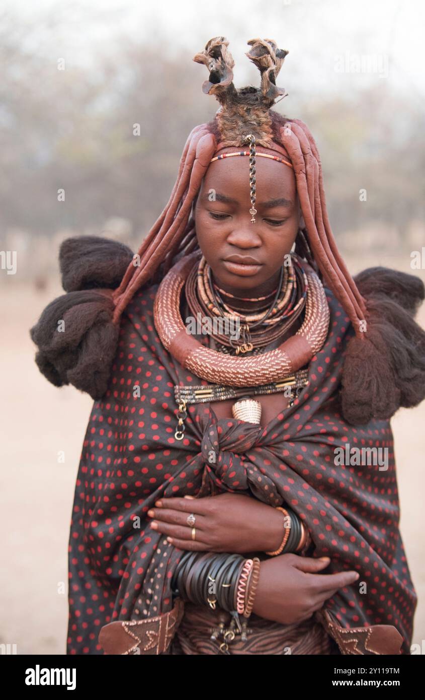 Portrait of young married himba woman with blanket sunrise hi-res stock ...