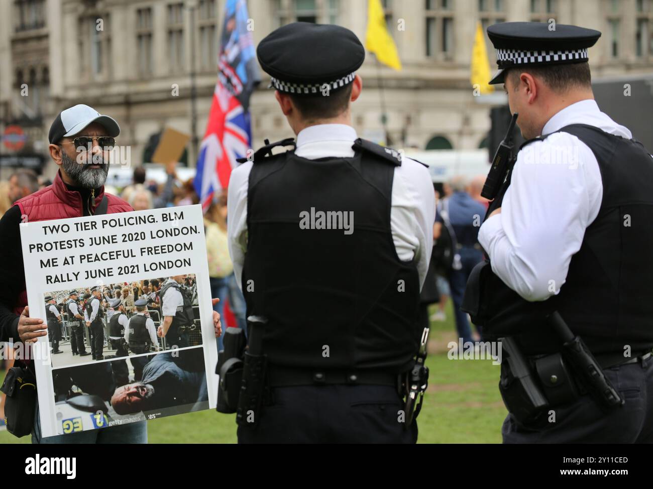 Two tier kier hi-res stock photography and images - Alamy