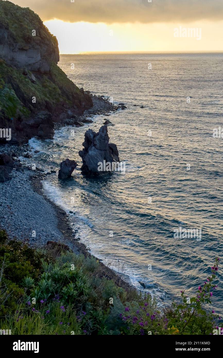 Italy, Tyrrhenian Sea, Lipari Islands / Aeolian Islands, Salina, Malfa ...