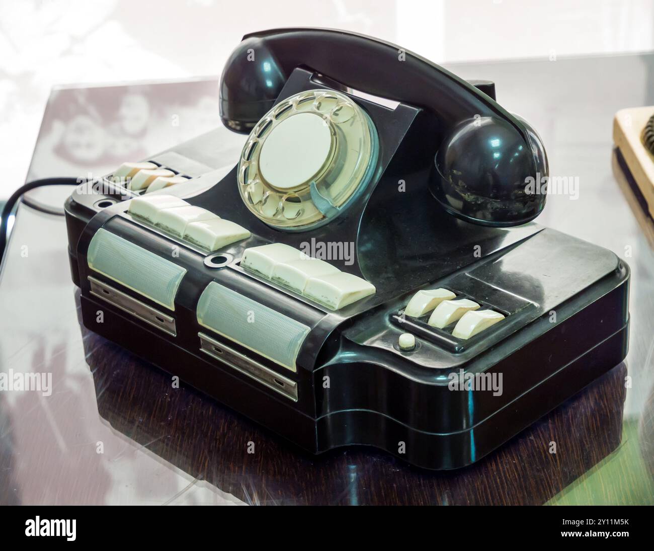 Vintage russian telephone hi-res stock photography and images - Alamy