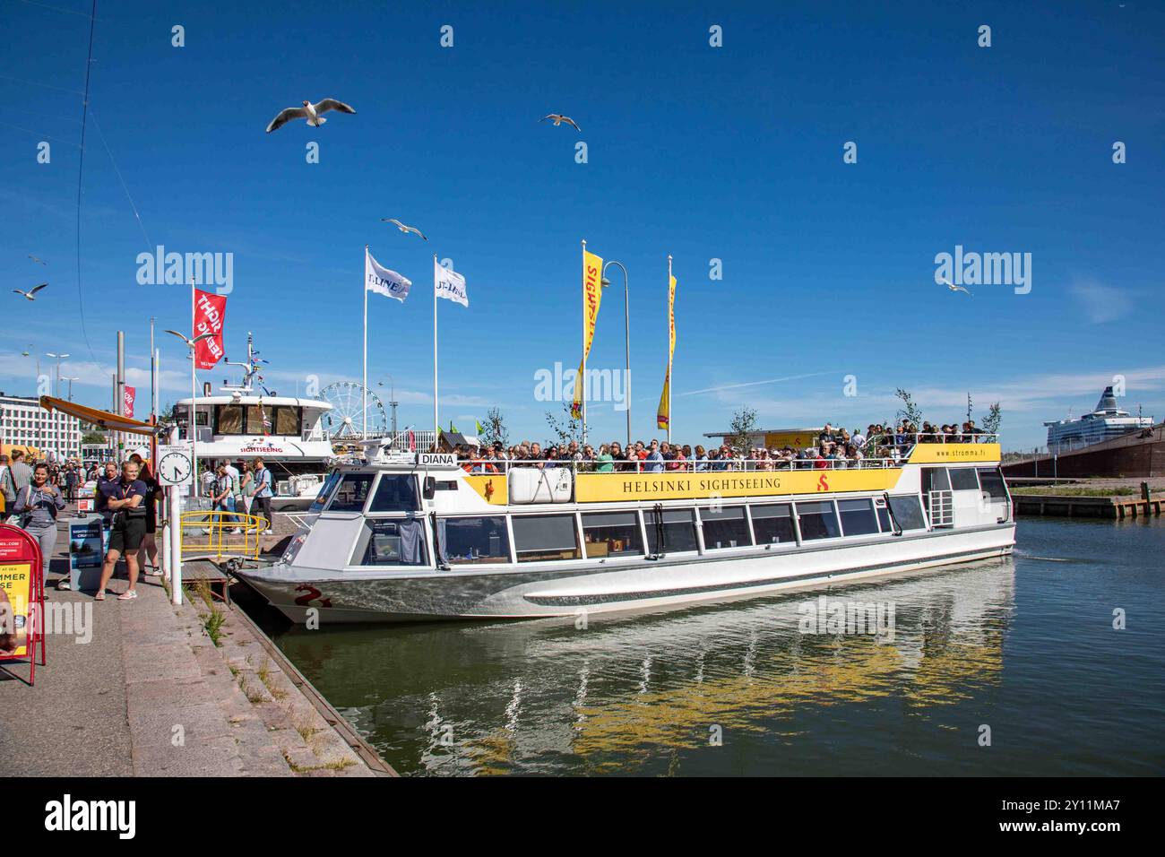 Cruise ship diana in hi-res stock photography and images - Alamy