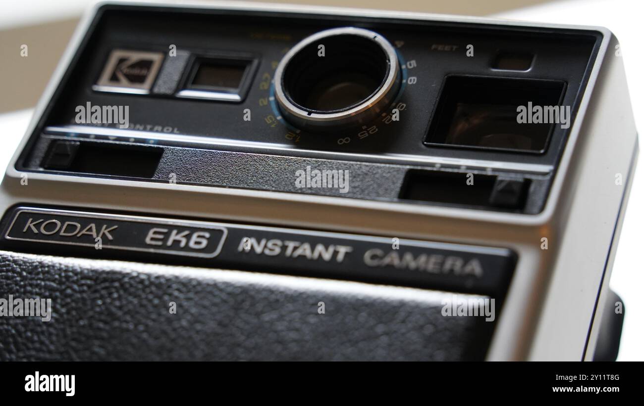 Vintage Kodak EK6 Instant Camera Stock Photo - Alamy