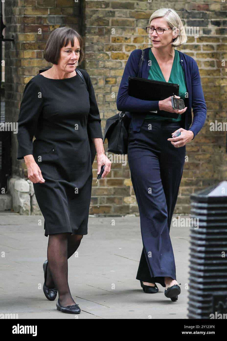 Labour mp for cardiff east hi-res stock photography and images - Alamy