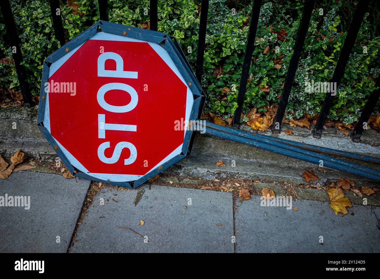 Roadworkers hi-res stock photography and images - Alamy