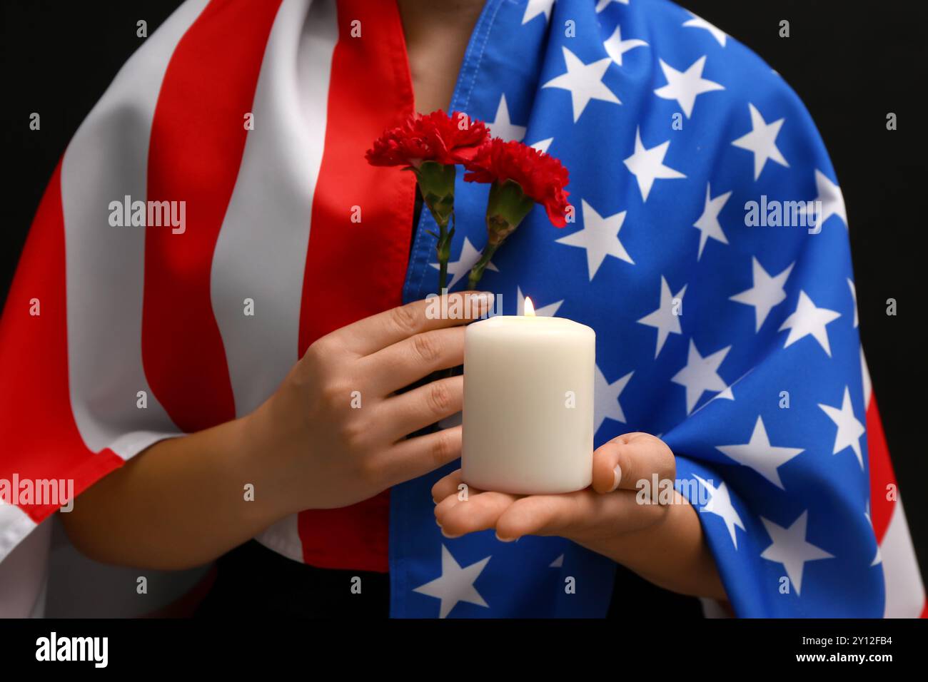 9 11 twin towers burning hi-res stock photography and images - Alamy