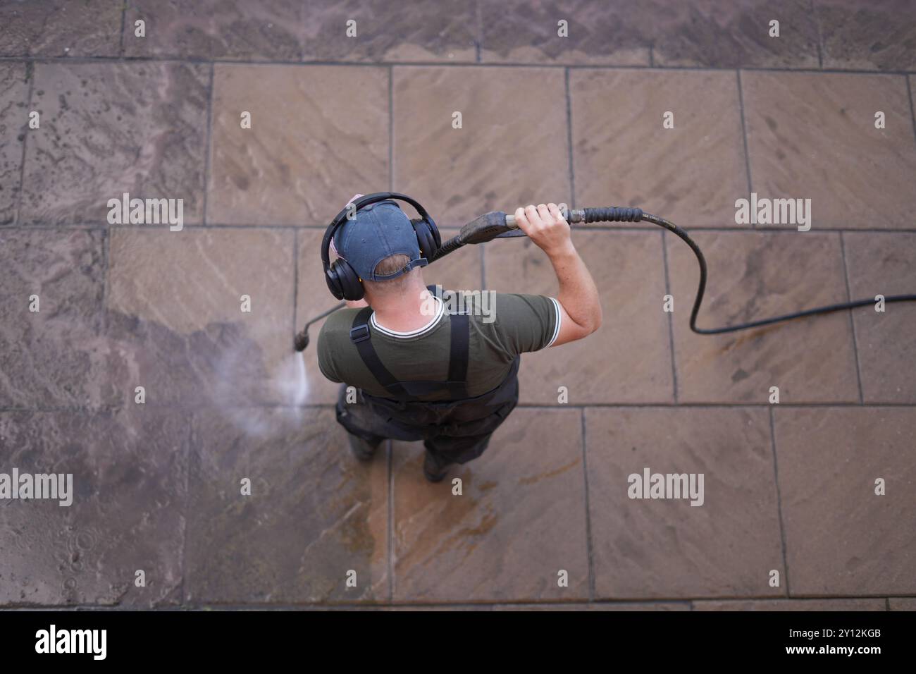 Power washing backyard garden hi-res stock photography and images - Alamy