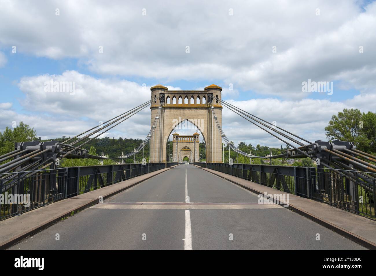 Multi arched arcade hi-res stock photography and images - Alamy