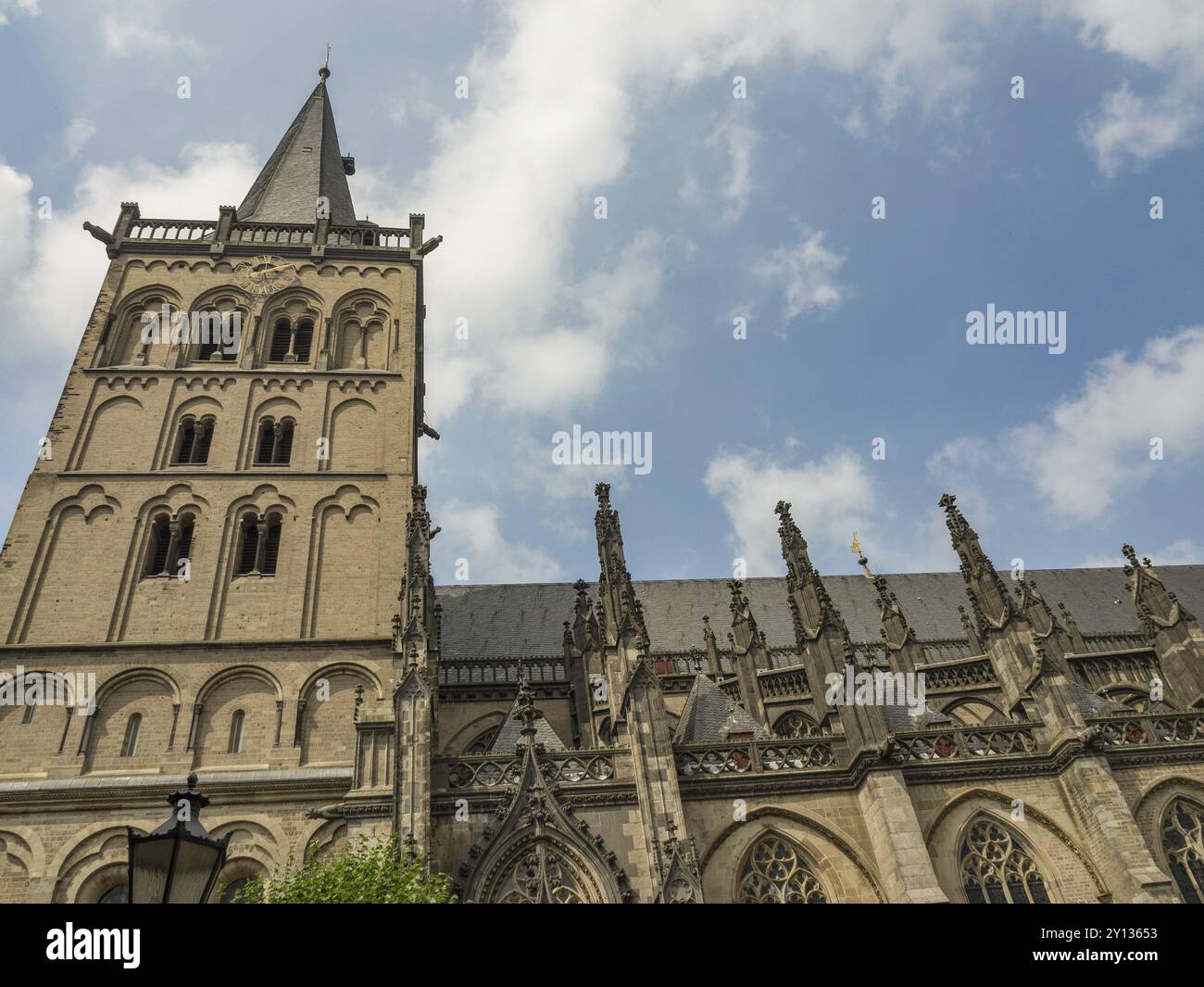 Catedral xanten catedral hi-res stock photography and images - Alamy