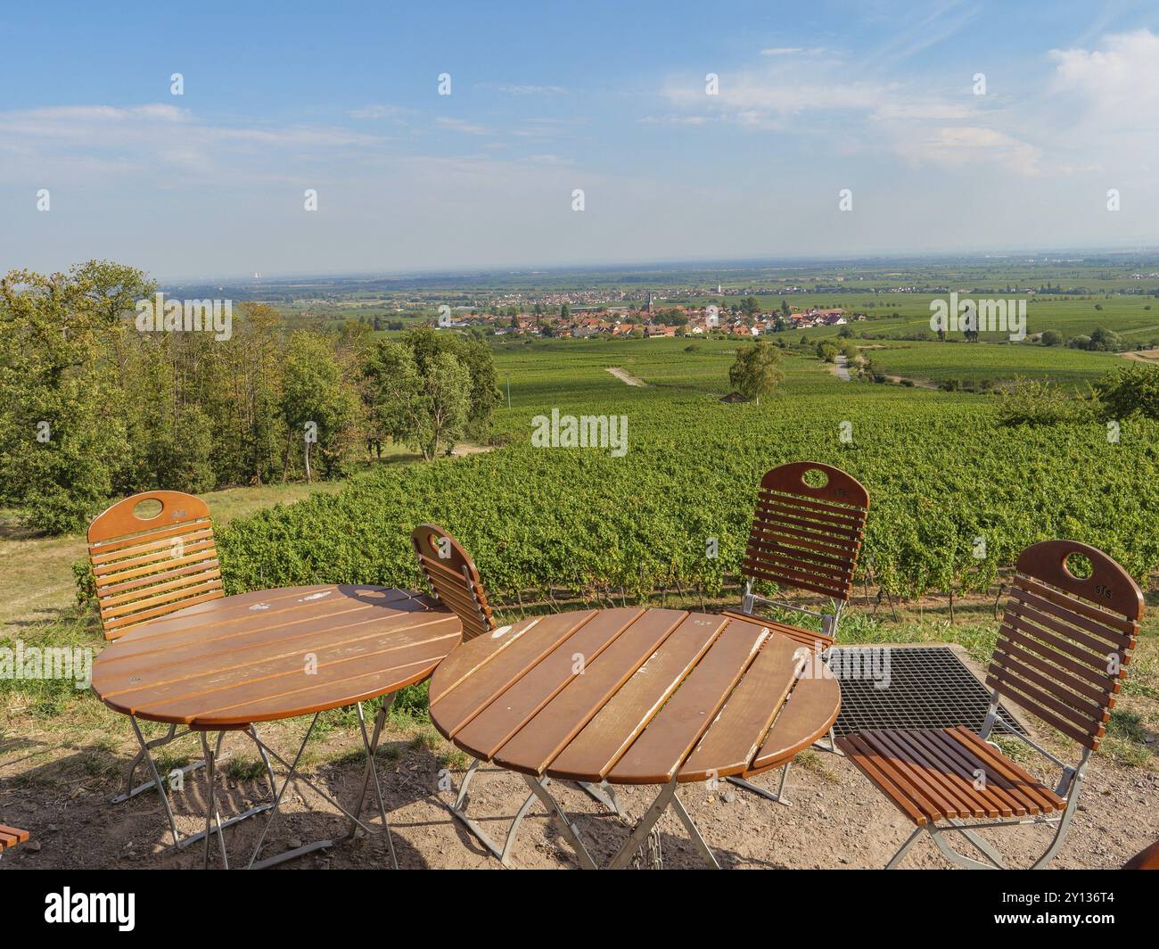 Rustic viewing point hi-res stock photography and images - Alamy