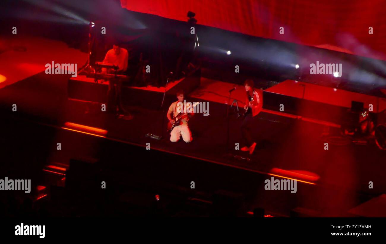 Inglewood, California, USA 28th August 2024 Singers/brothers Henry ...