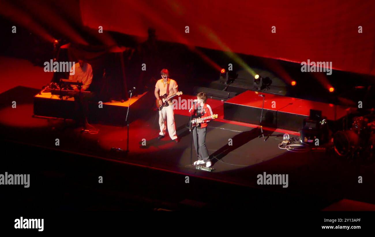 Inglewood, California, USA 28th August 2024 Singers/brothers Henry ...