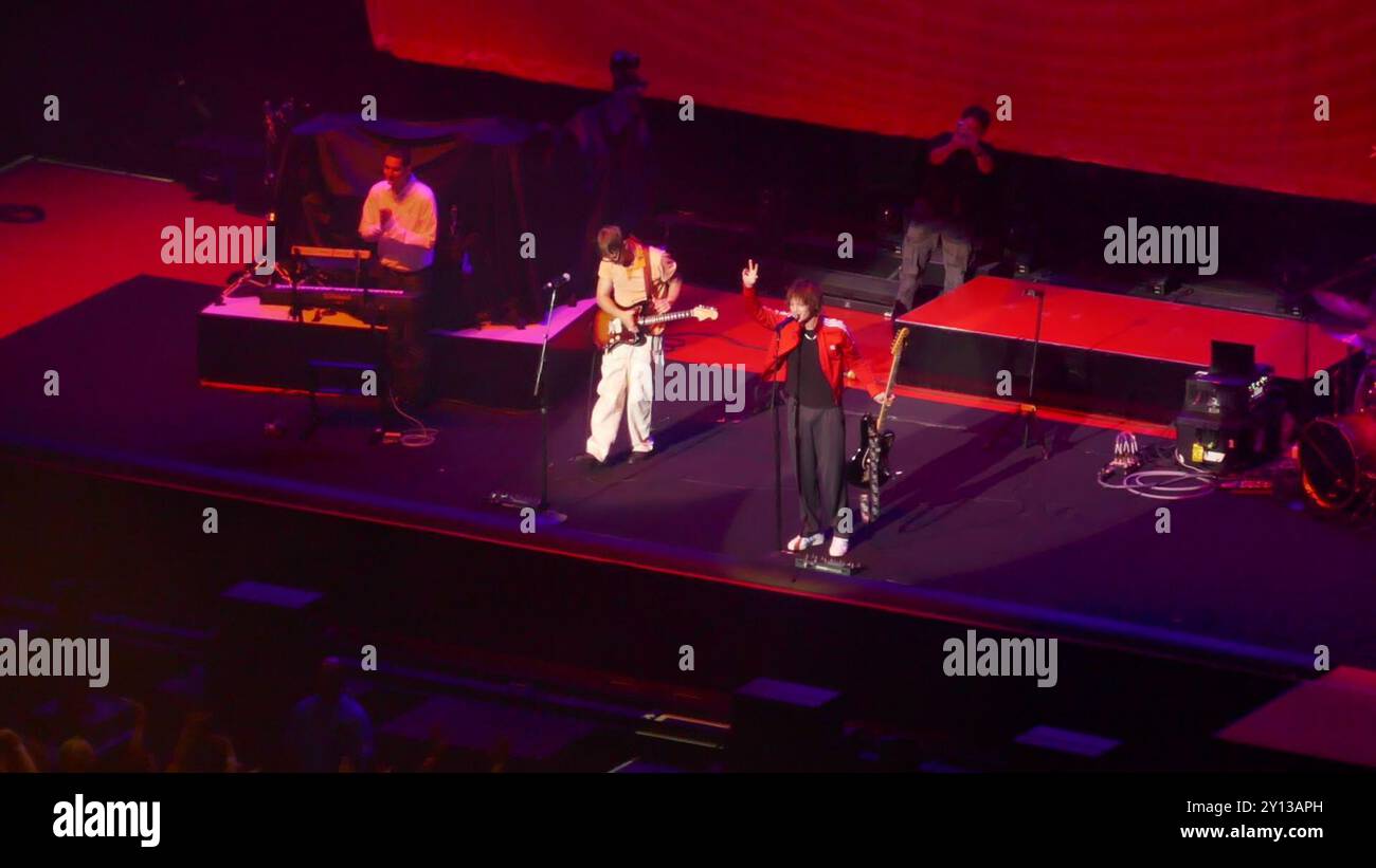 Inglewood, California, USA 28th August 2024 Singers/brothers Henry ...