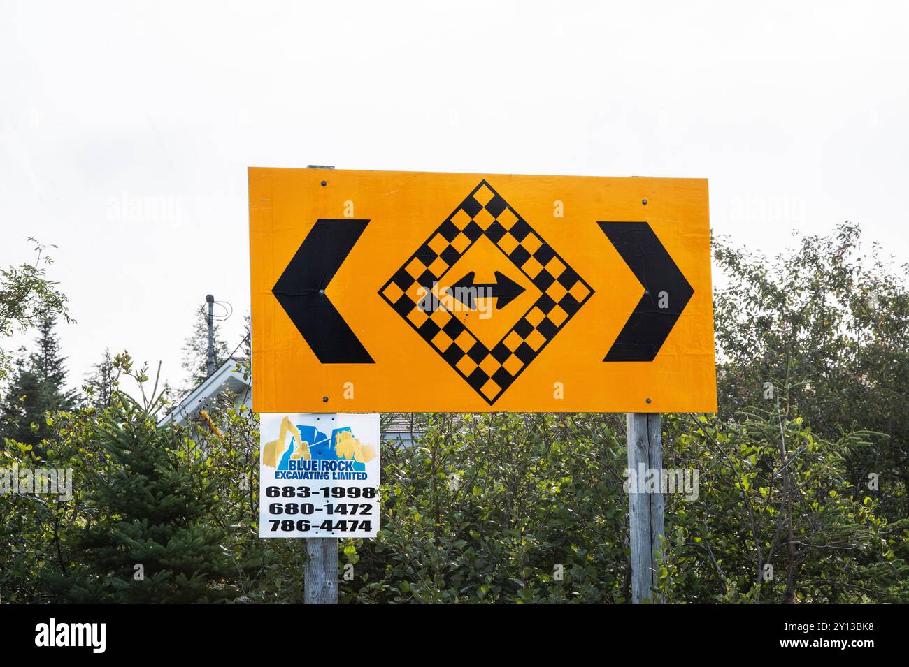 Highway traffic signs arrow hi-res stock photography and images - Alamy