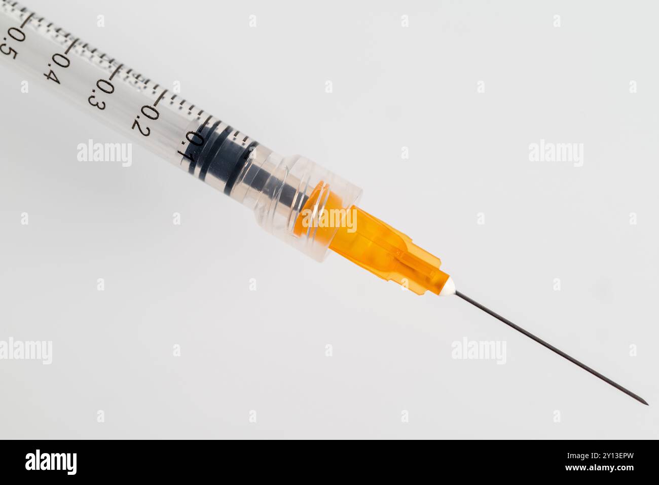 A sterile syringe of 1 ml of a 25 gauge used for injection Stock Photo ...