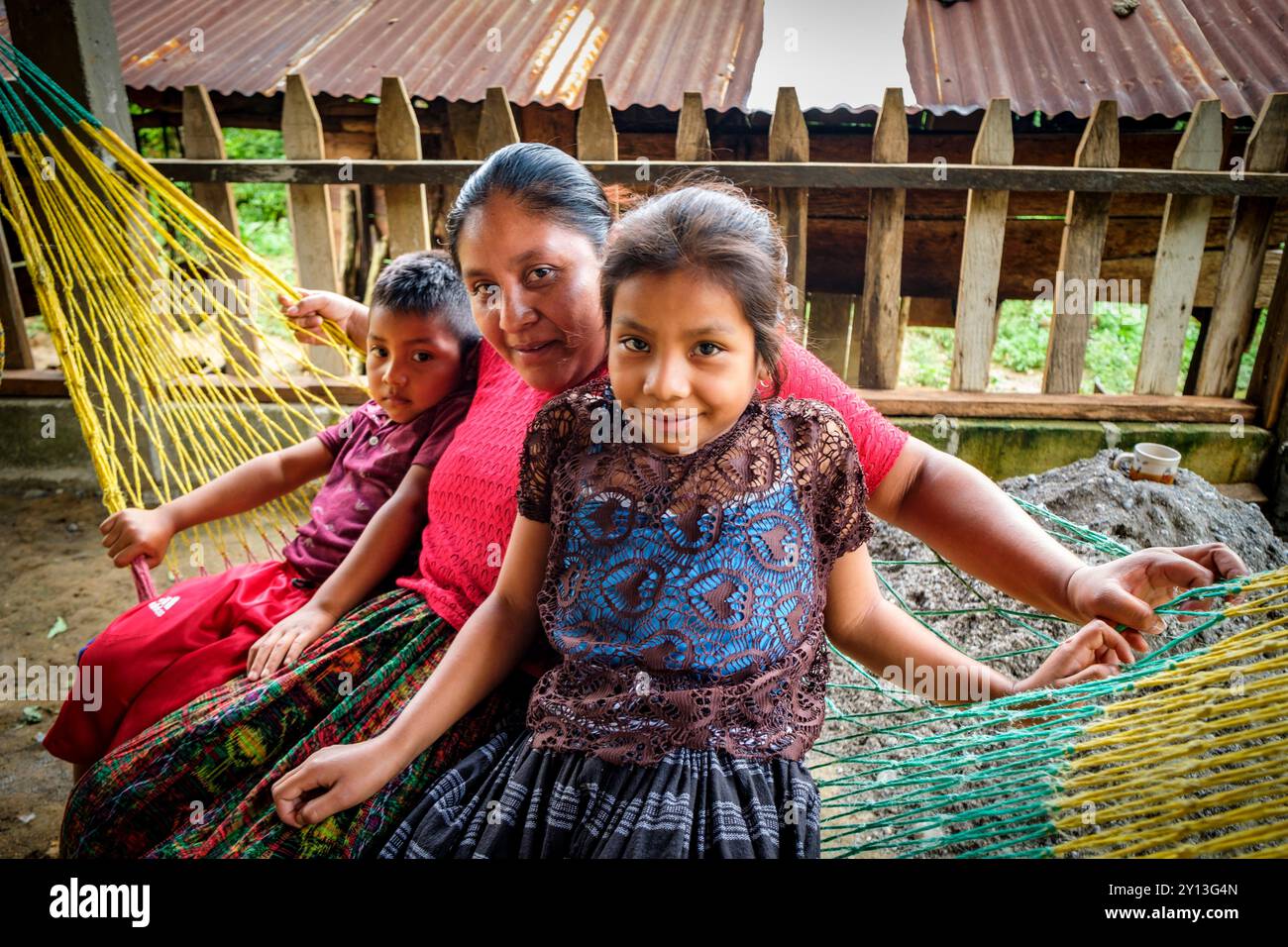 Family in a cabin, Lancetillo - La Parroquia, Franja Transversal del ...