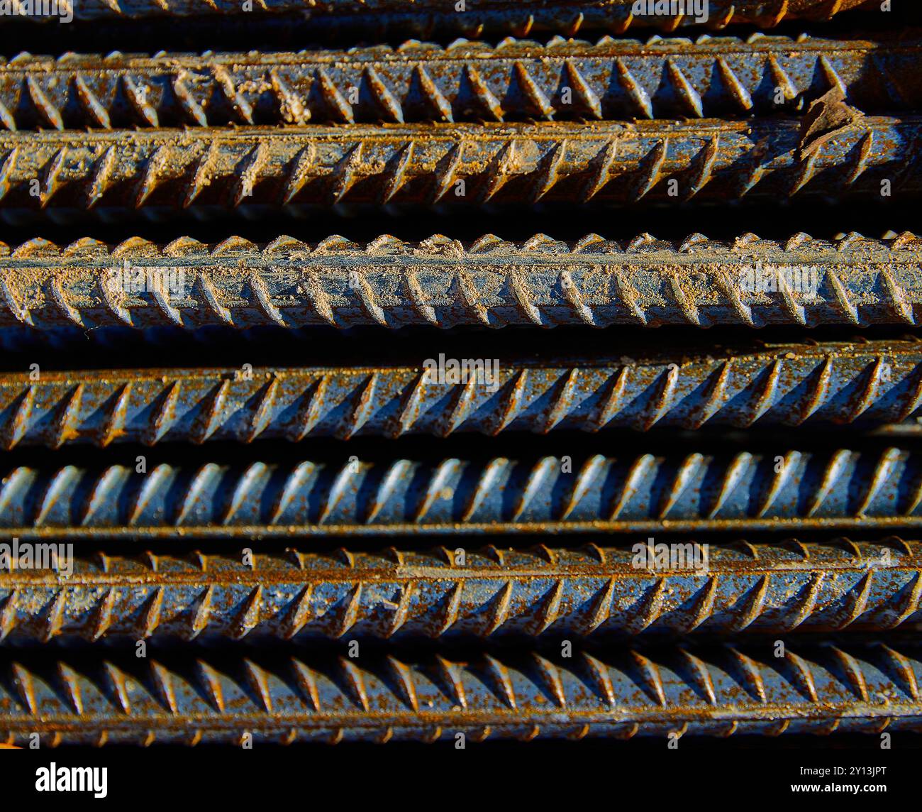 Cutting steel concrete reinforcement Stock Photo - Alamy