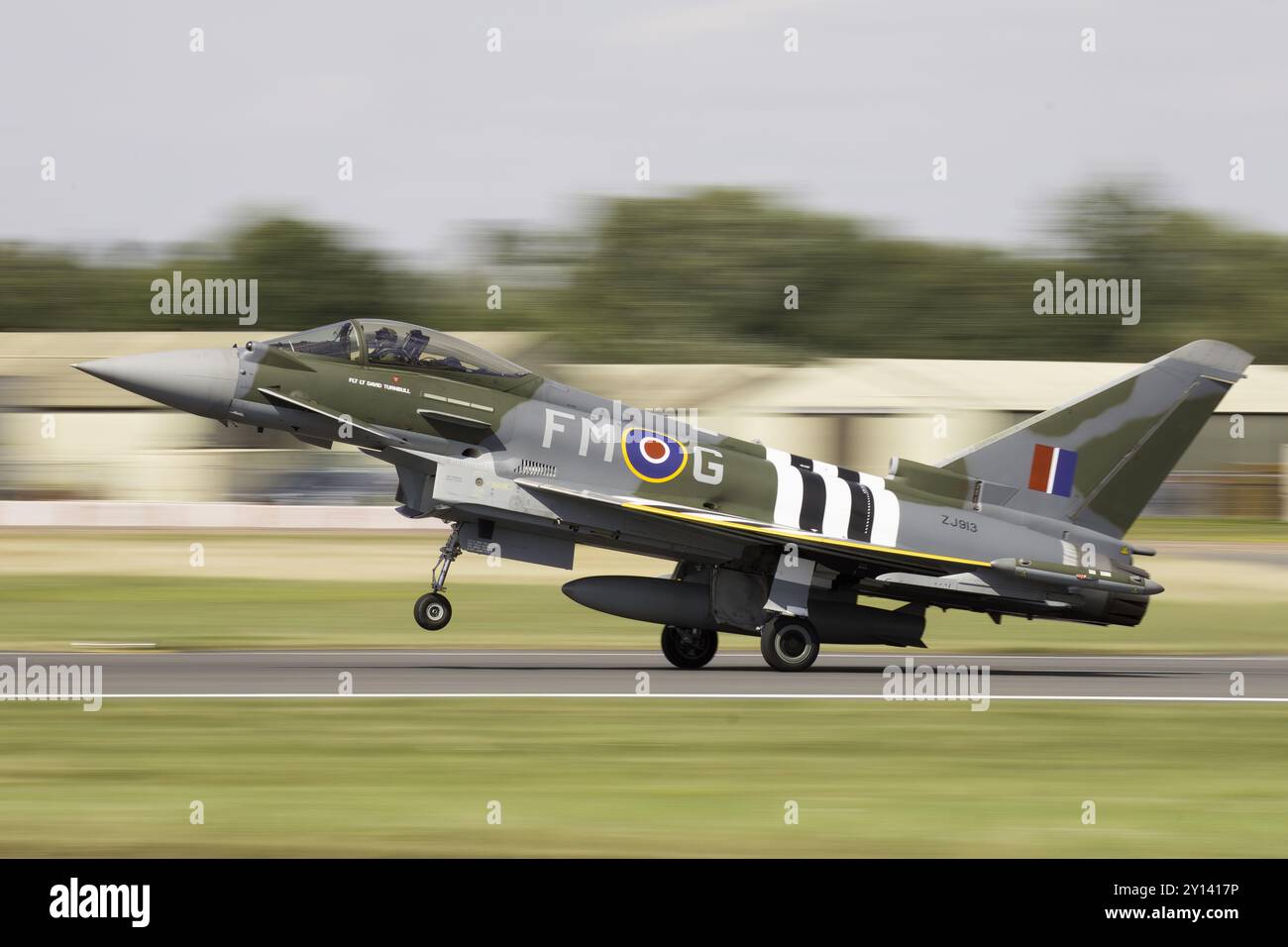 Moggy eurofighter typhoon hi-res stock photography and images - Alamy