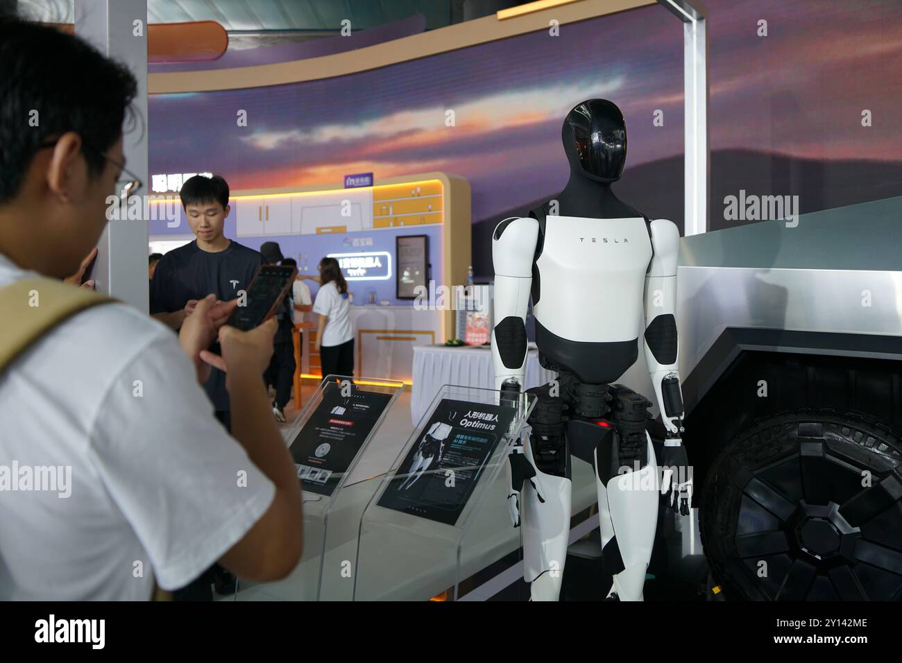 SHANGHAI, CHINA - SEPTEMBER 5, 2024 - Spectators look at Tesla's Core ...