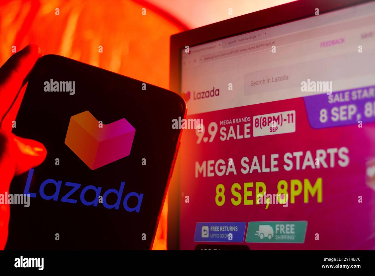 pringsewu, Lampung; 05 September 2024; Selective focus cellphone screen ...