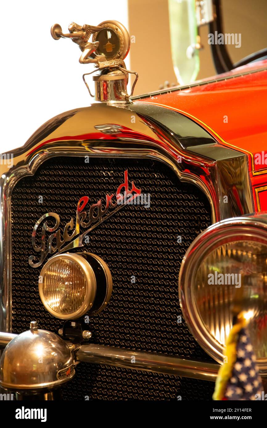 1887 glass lens hi-res stock photography and images - Alamy