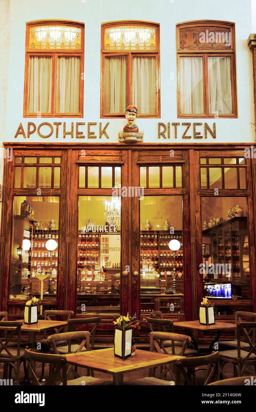 1887 establishment hi-res stock photography and images - Alamy
