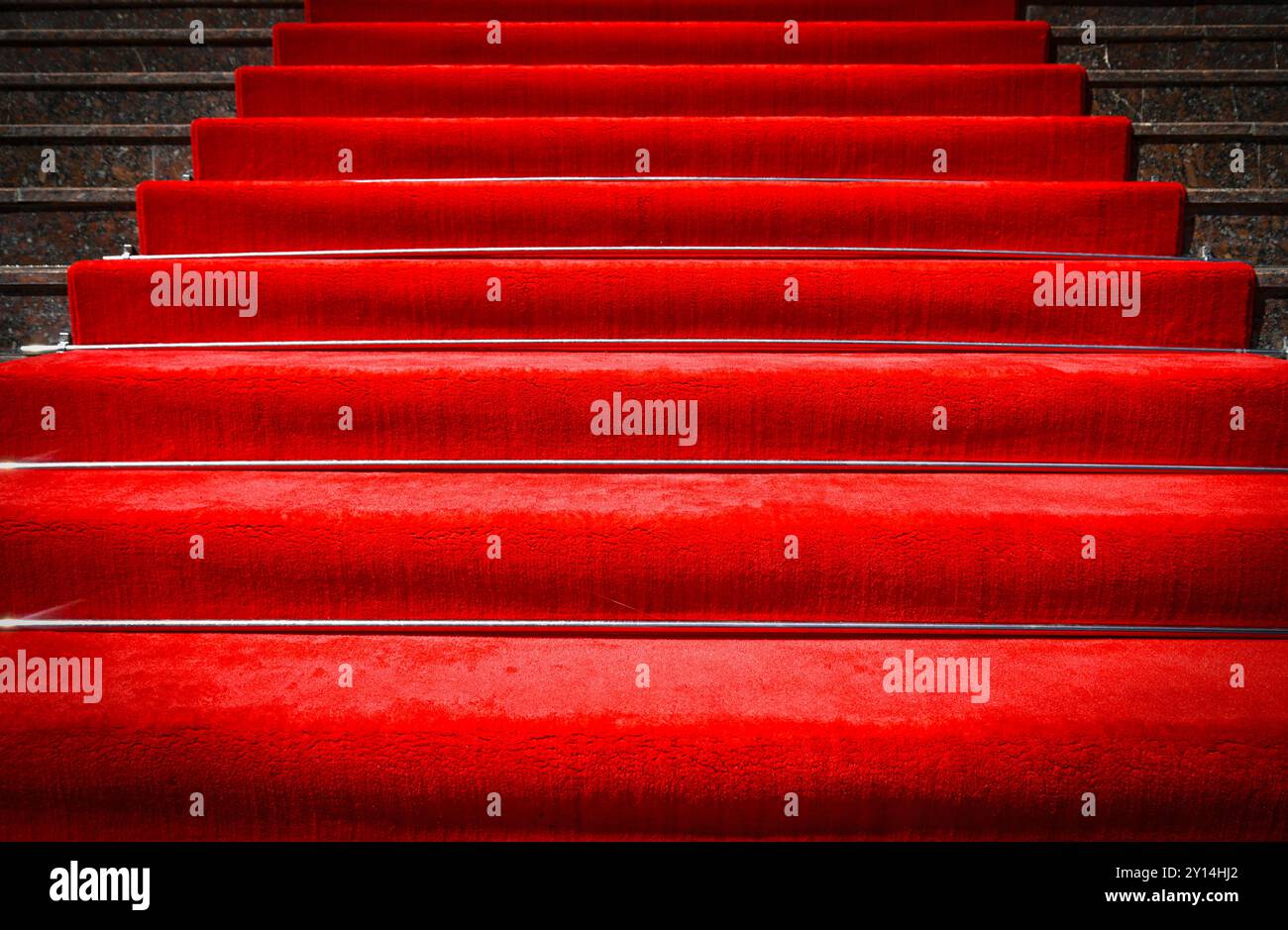 Stair carpet hi-res stock photography and images - Alamy