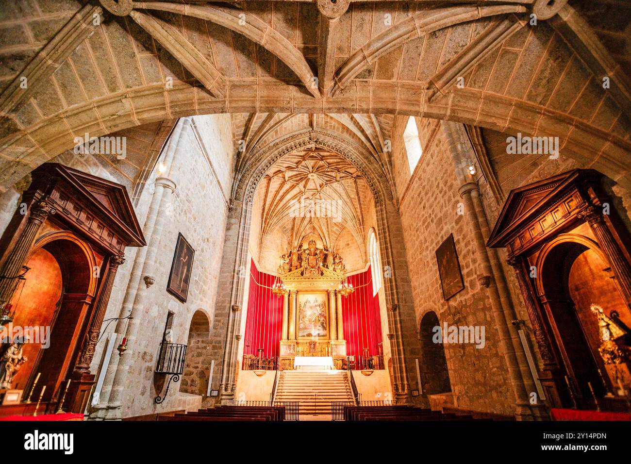 Main altarpiece and painting of the Exaltation of the Trinity, a copy ...