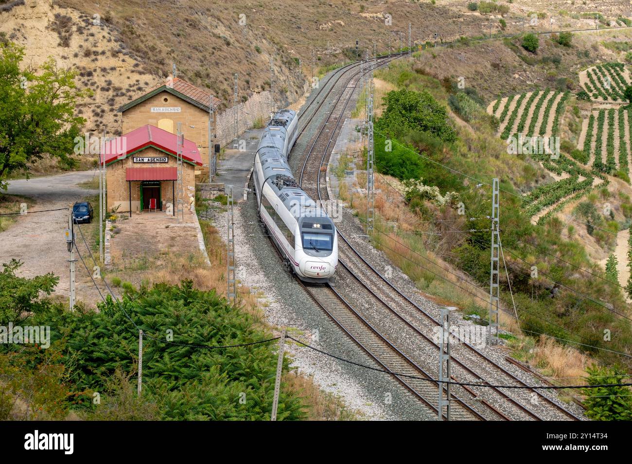 Valley self propelled hi-res stock photography and images - Alamy