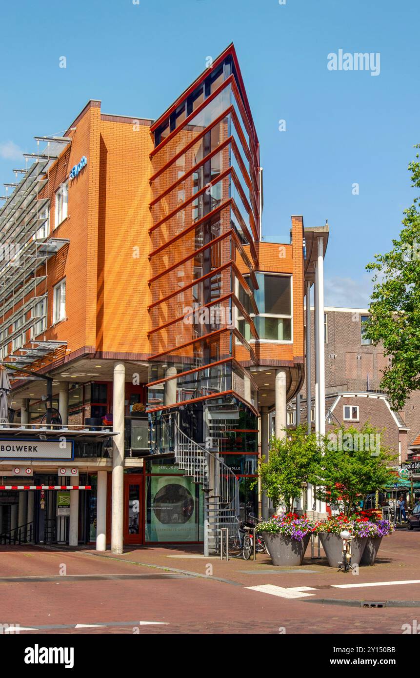 Zwolle, The Netherlands, August 7, 2024: modern housing block with ...
