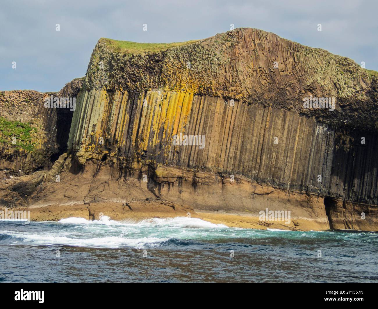 Staffa, Scottish island Inner Hebrides, near Mull/Iona, basalt columns ...