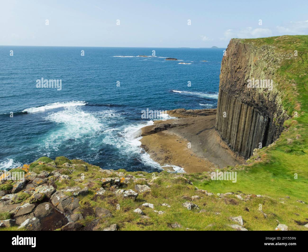 Staffa, Scottish island Inner Hebrides, near Mull/Iona, basalt columns ...