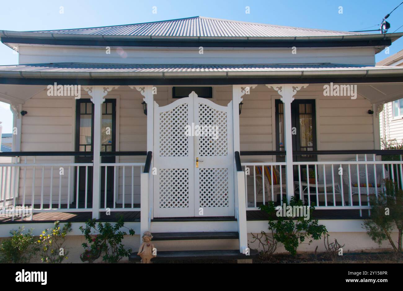 Street scenes in inner-city suburban, Paddington, Brisbane, Queensland ...