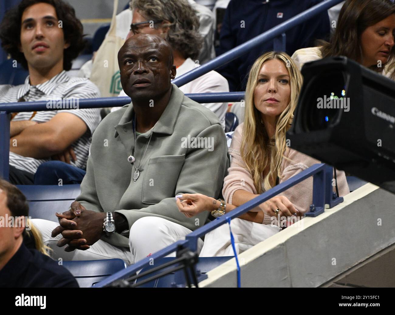 Laura strayer hi-res stock photography and images - Alamy