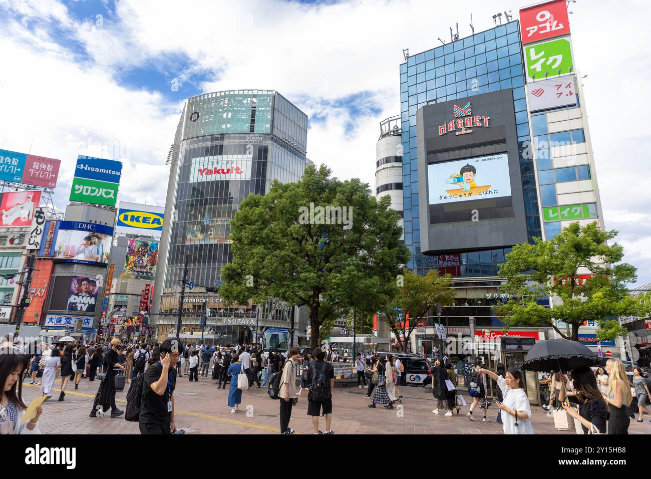 Tokyo shibuya metro hi-res stock photography and images - Alamy