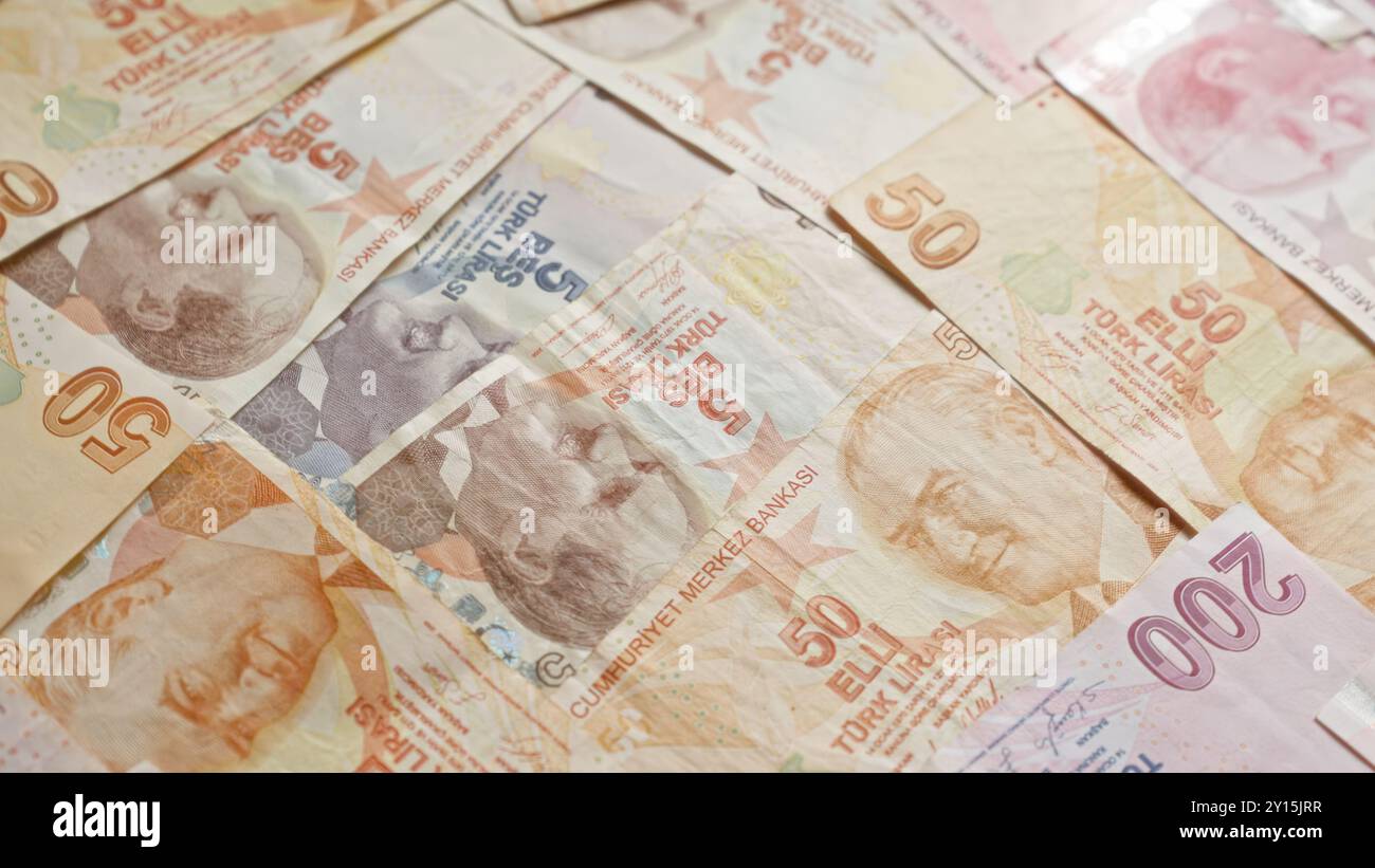 Different turkish lira banknotes hi-res stock photography and images ...
