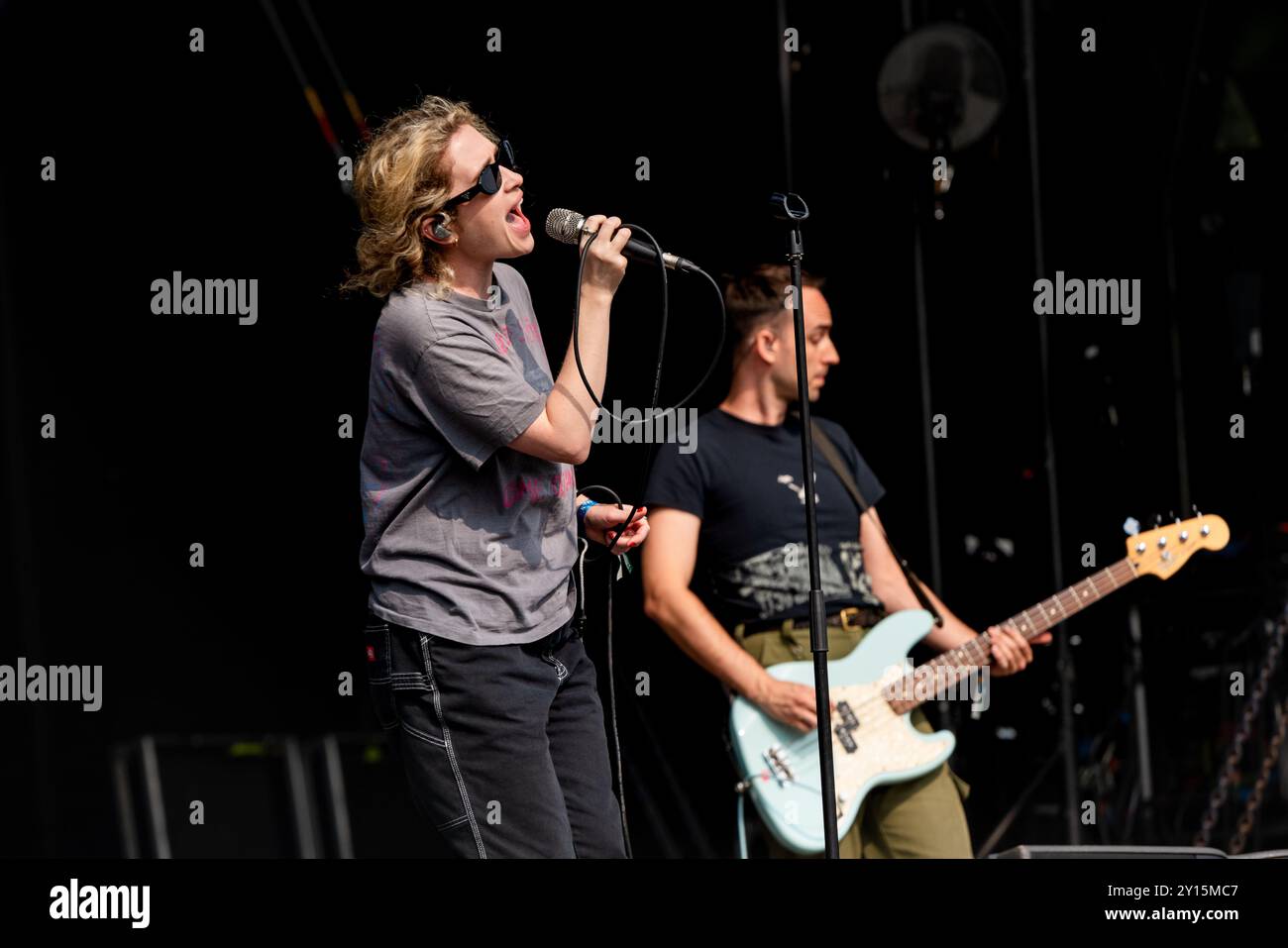 BLONDSHELL, CONCERT, 2024: The singer songwriter Blondshell – real name ...