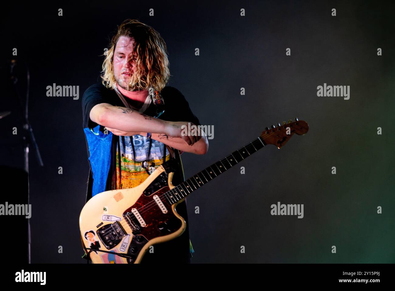 ROYEL OTIS, CONCERT, 2024: Royel Maddell of the Australian rock band ...