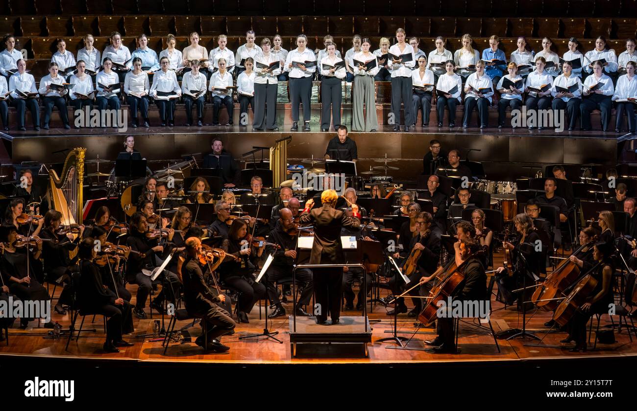 Fire in My Mouth with National Youth Choir of Scotland and Philharmonia ...