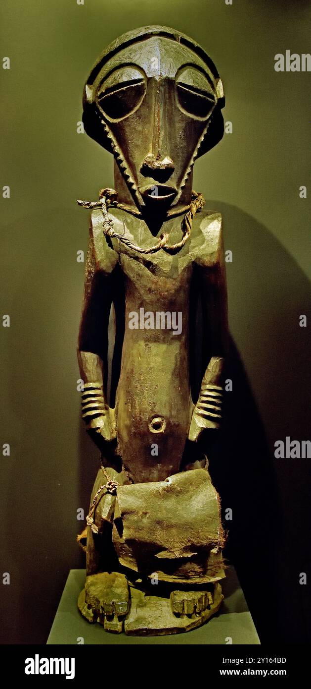 Statue Esusany, 3rd quarter, 19th Century, Congo, Africa Museum ...